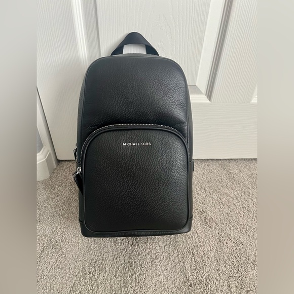 Michael Kors | Bags | Mk Slingpack | Poshmark